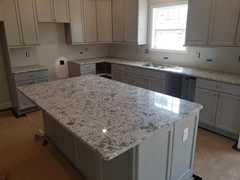 Matterhorn Quartz | Kitchen and Bathroom Countertops